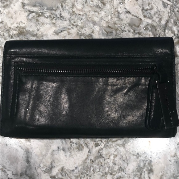 Kenneth Cole | Bags | Kenneth Cole Leather Wallet | Poshmark
